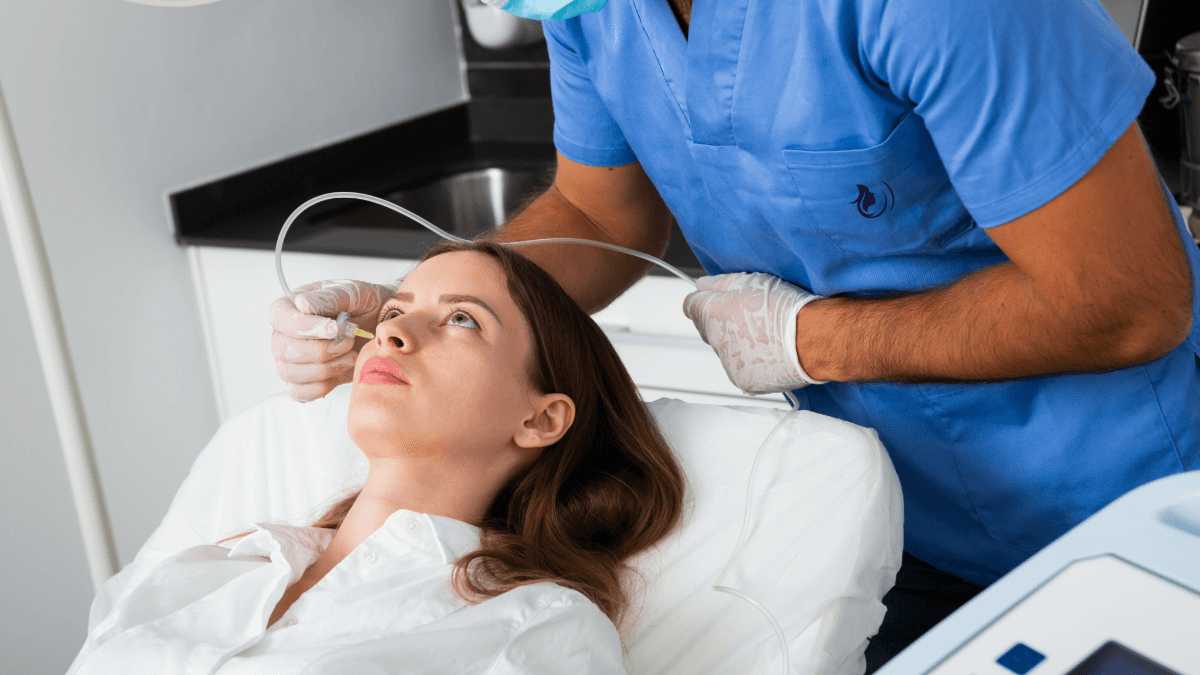 Carboxytherapy Review: The Magical Aesthetic Treatment