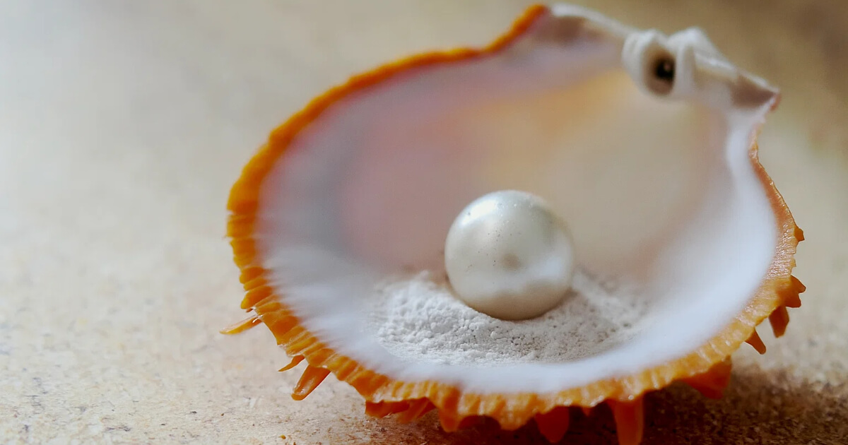 Why Pearl Powder Is Still A Staple In Chinese Beauty Rituals